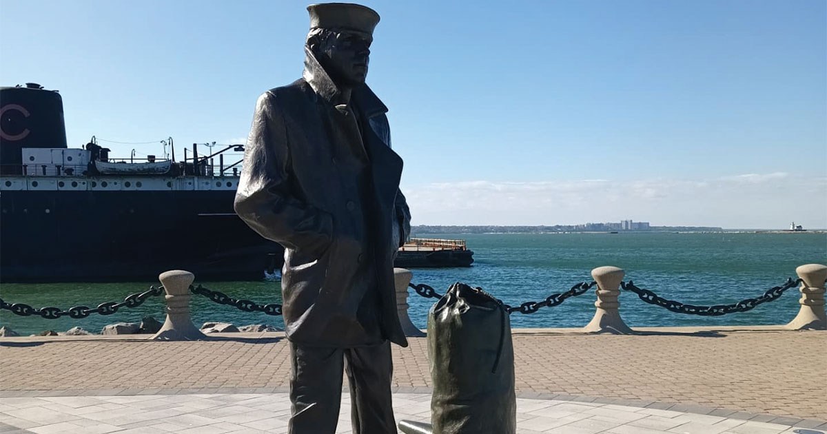 Lone Sailor Monument